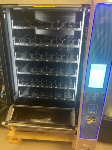 CRANE Merchant 6 Media Ambient, Model 187 | Snack Vending Machine