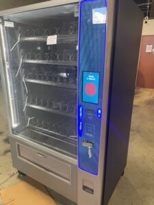 Crane Merchant Combo 472 Vending Machine | MEDIA2 Touchscreen